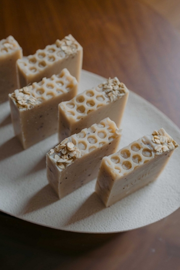 Yoshi & Co- Almond Honey & Oatmeal Luxury Cold Process Soap